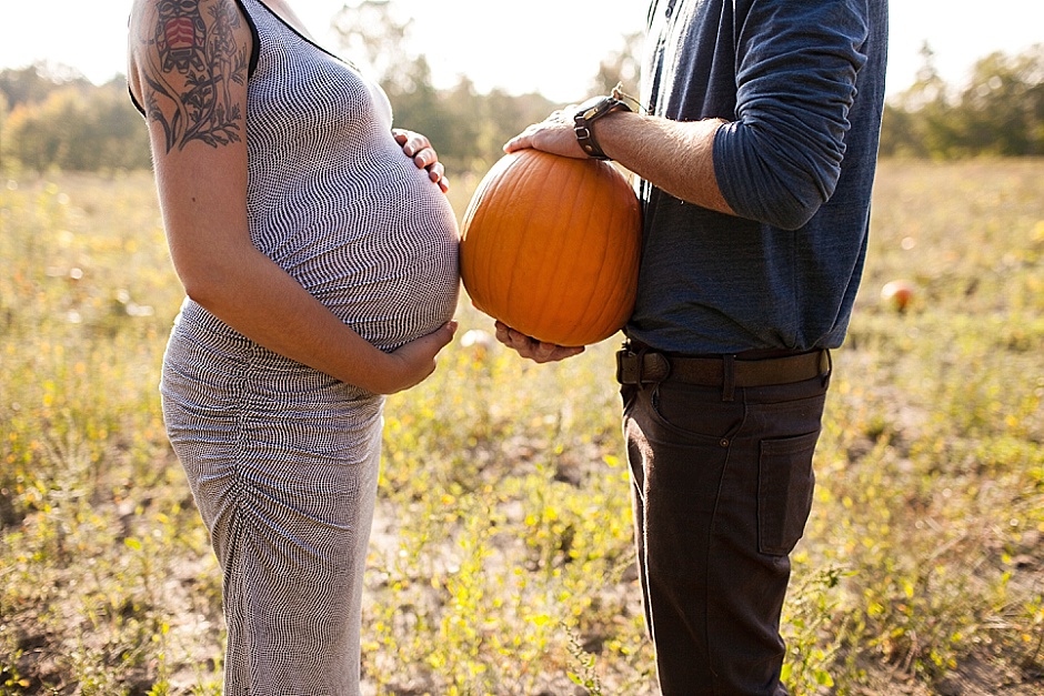 Ali + Jake + Sovaya + Little Dude {Grand Haven Maternity Photographer ...