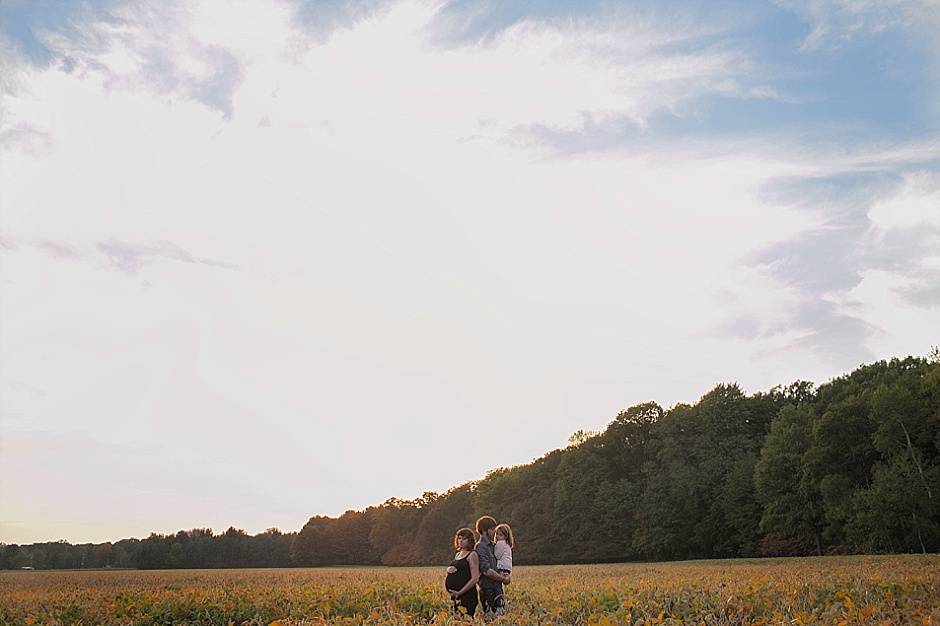 Ali + Jake + Sovaya + Little Dude {Grand Haven Maternity Photographer ...
