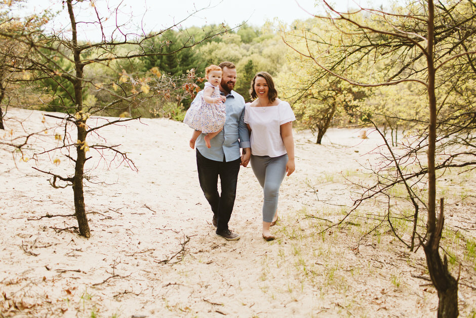Grand Rapids Family Photographer | Heather, Ryan and Cora at Provin ...