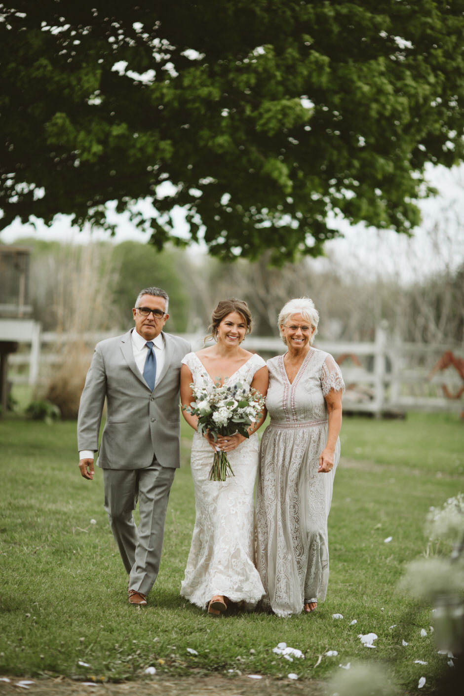 The Little Red Barn of Nunica Wedding | Christie + Marlin » Rachel Kaye ...